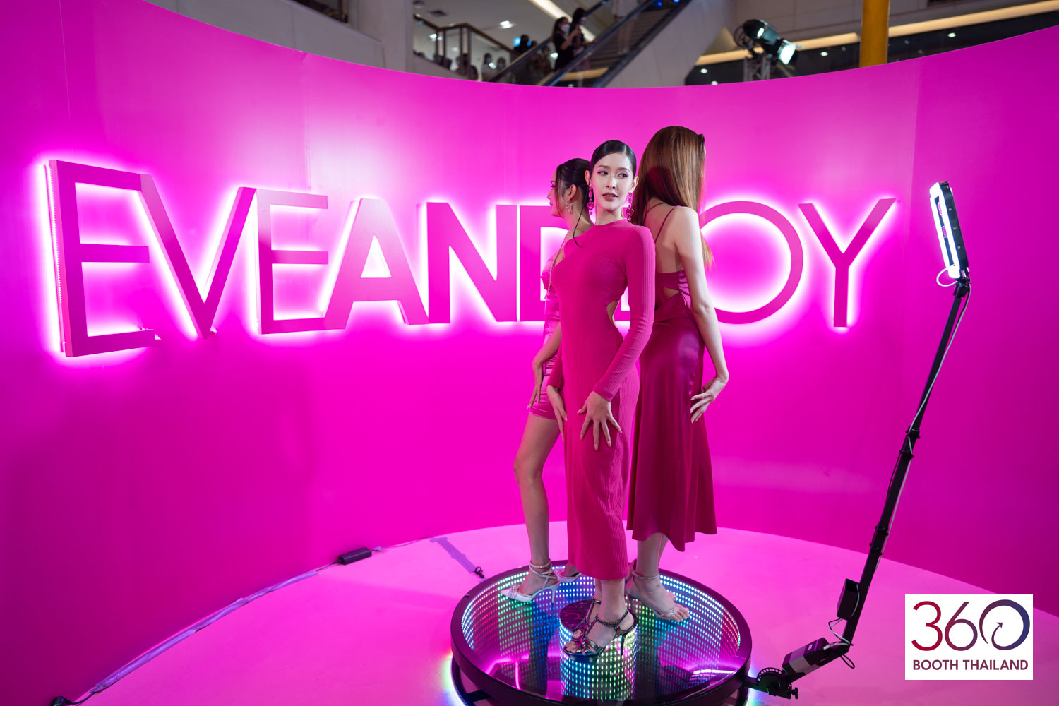 360 BOOTH THAILAND WITH Eveandboy Seacon Square Srinakarin Grand ...